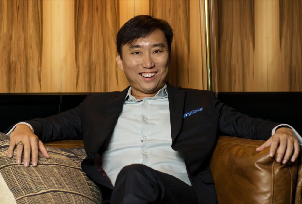 Former Modeling Agent and Singapore MP Introduces Euro and Swiss Franc ...